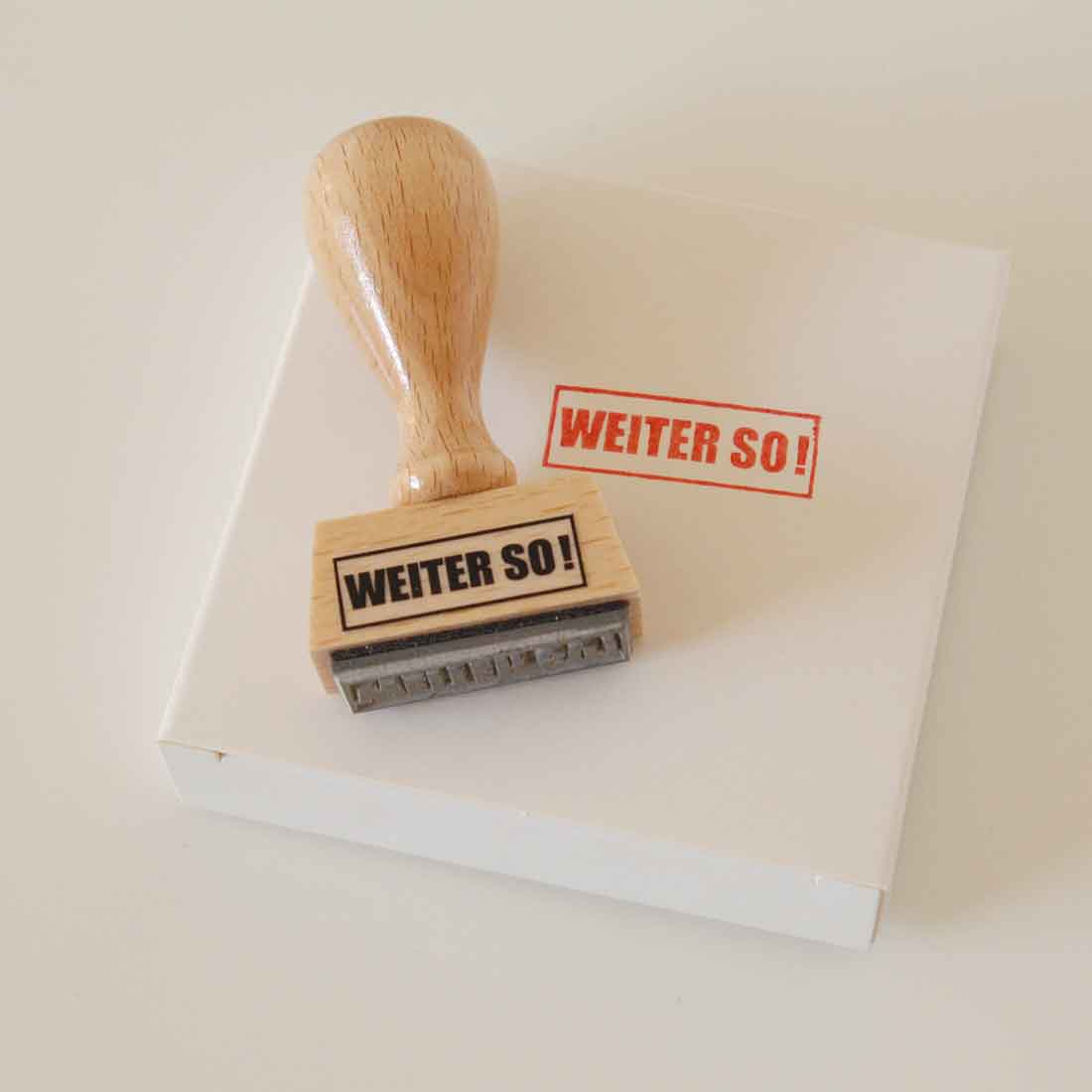 Stempel WEITER SO! | Sachenshop.de